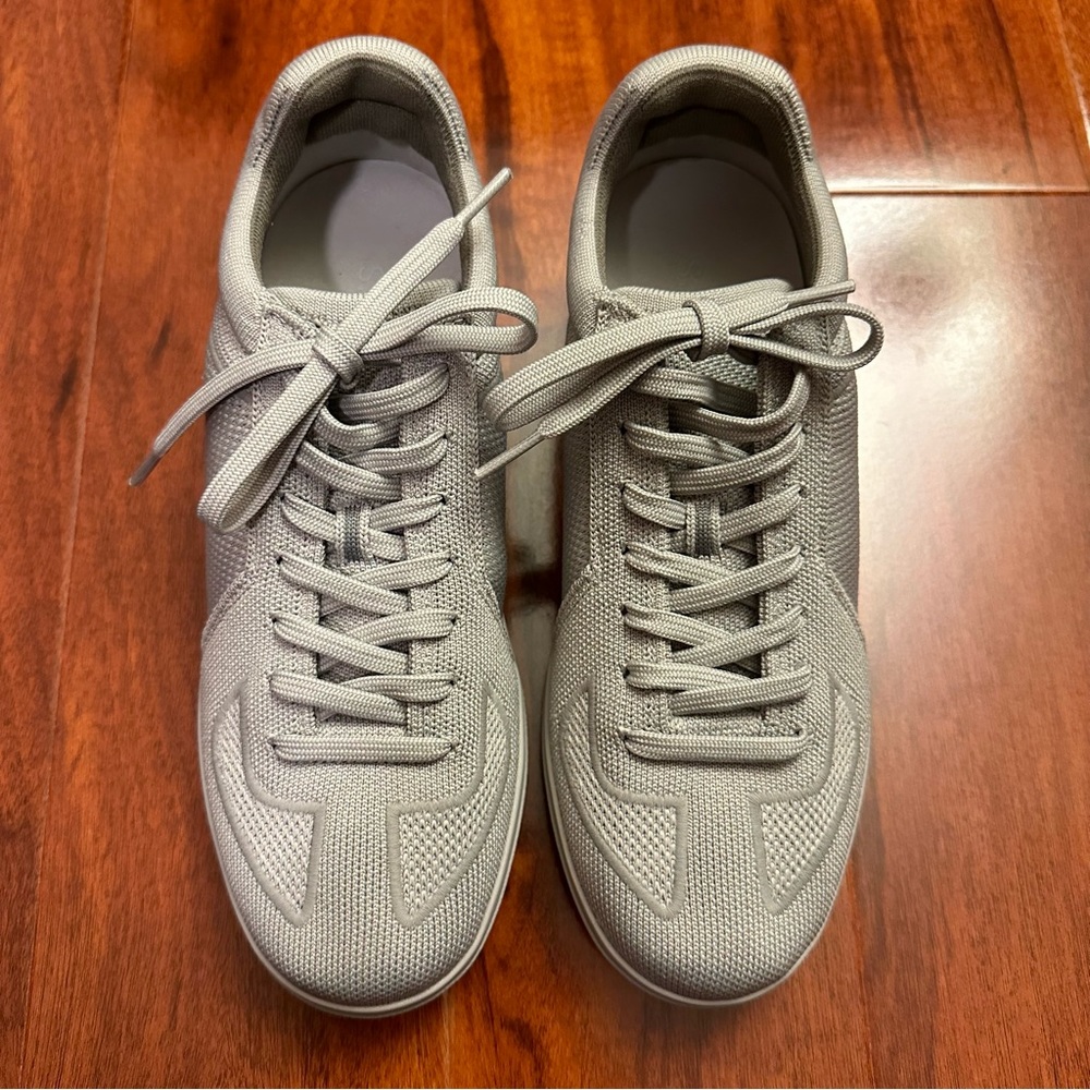 Rothy’s The Rs01 Sneaker In Light Grey - Gem